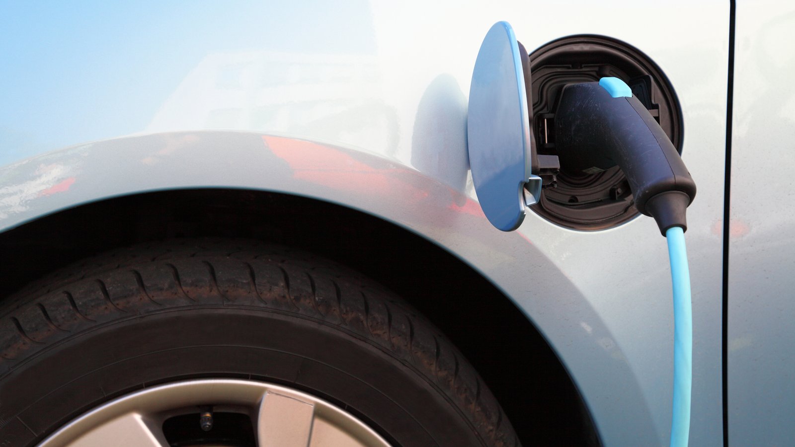 AI on wheels: autonomous EV fleets and their impact on the grid | Wood ...