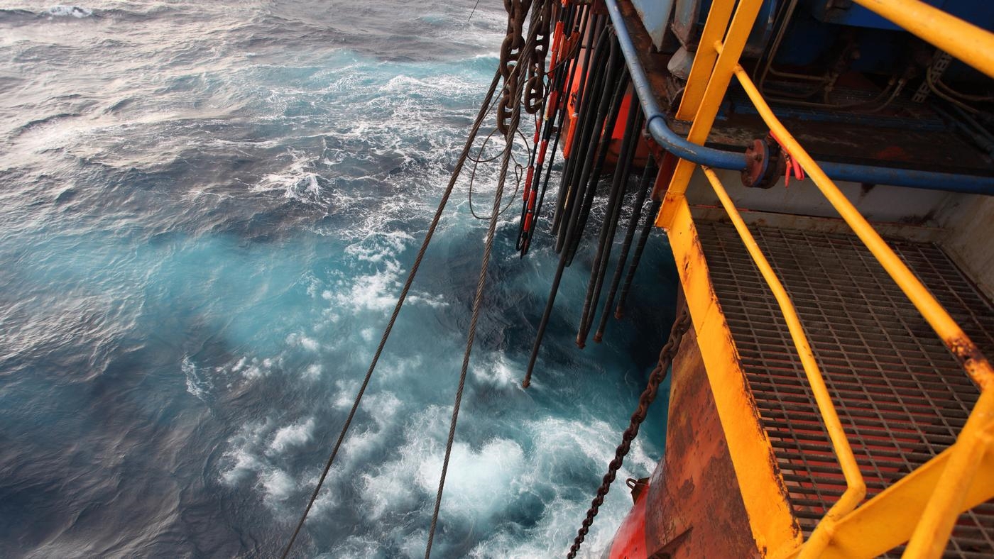 Upstream supply chain: 5 things to look for in 2024 | Wood Mackenzie